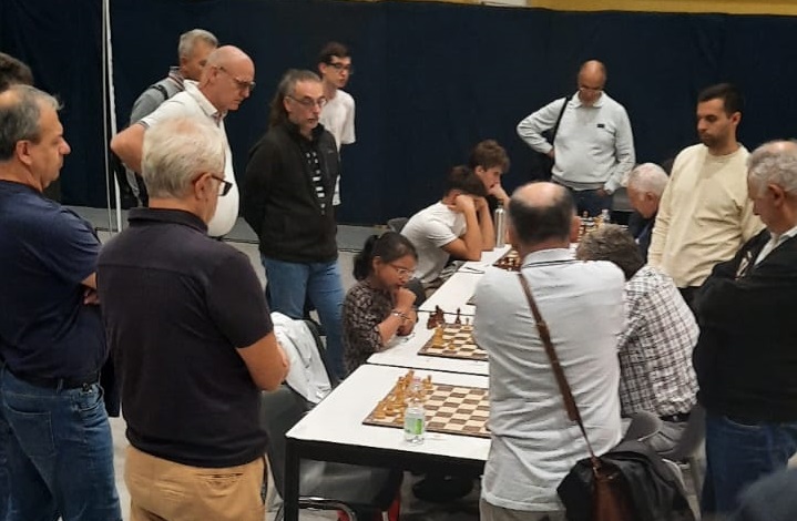 Memorial Stefano Gasperoni: Accademia risponde - Accademia Scacchi Milano